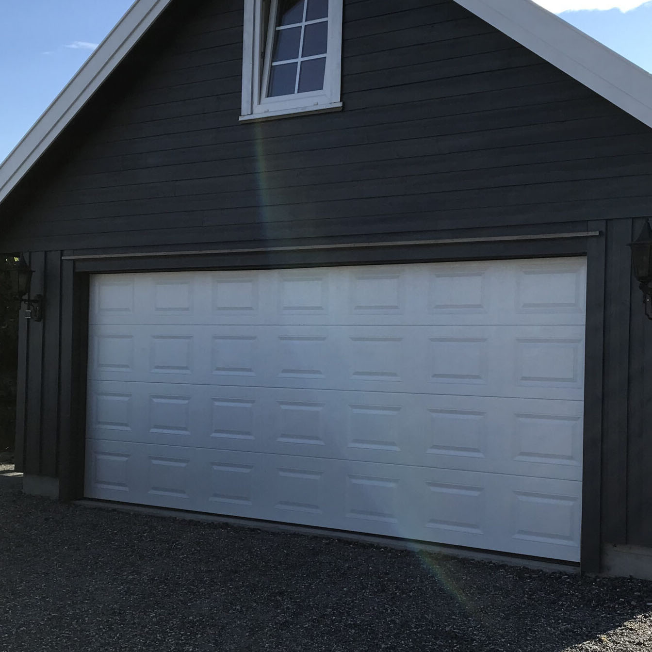 Garasjeport - Isolerte stålporter i meget god kvalitet |Igland Garasjen